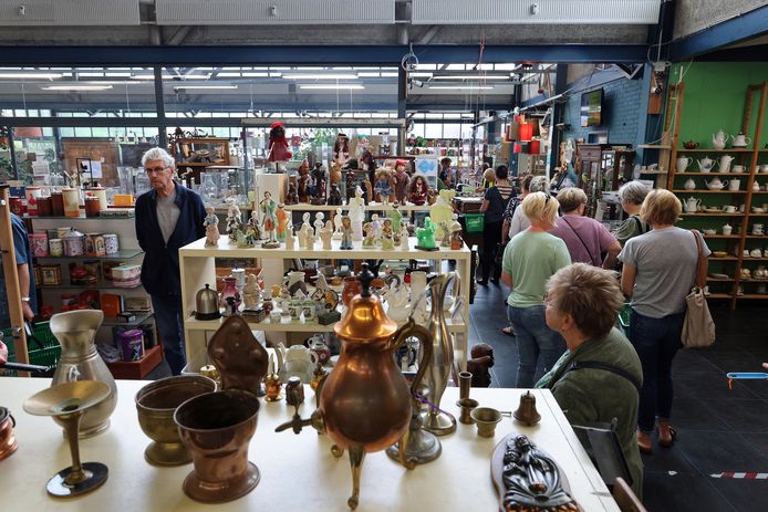 Kringloopwinkel Zaltbommel heeft sinds oprichting 1 miljoen euro ...