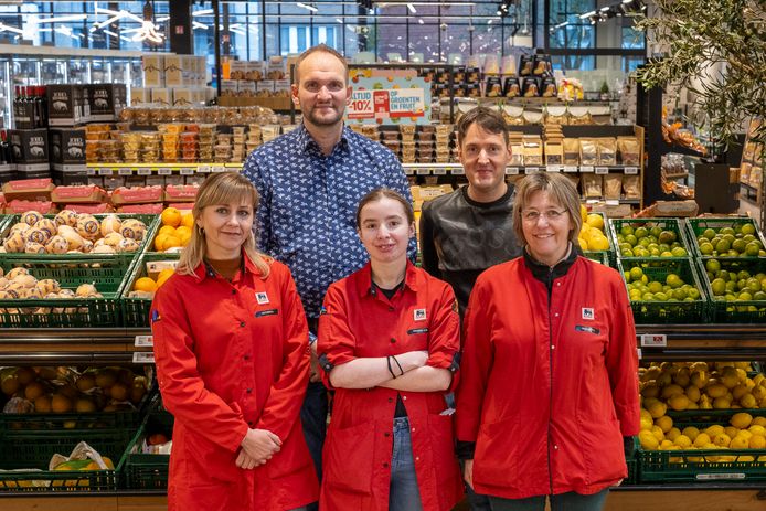 Joris en Stijn nieuwe uitbaters van Delhaize: “De klanten proberen ...