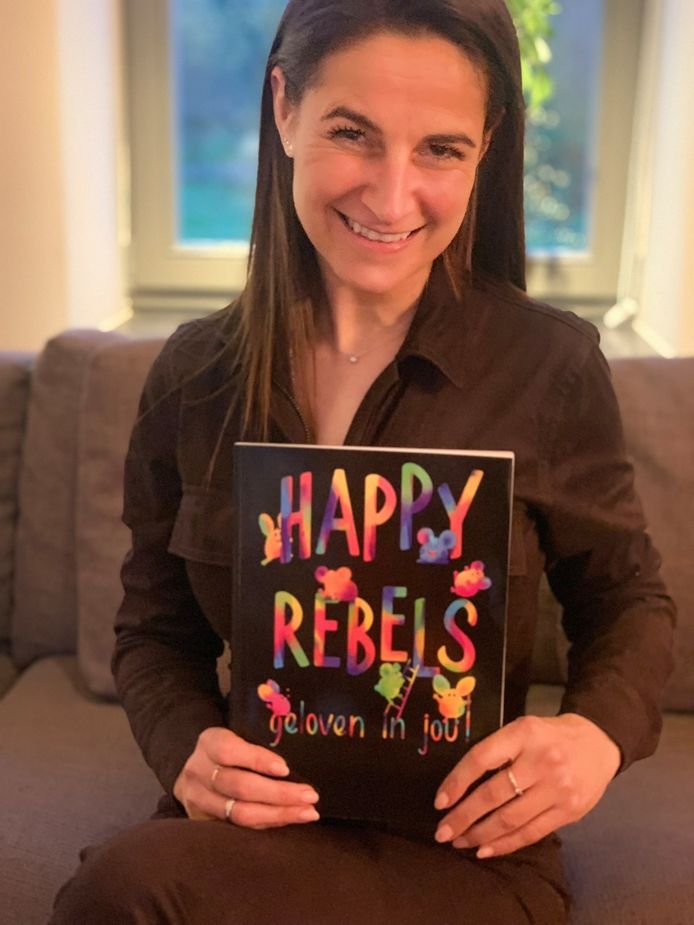 Vrolijke Happy Rebels helpen tieners en twintigers gelukkiger worden: “We leren te veel van ...