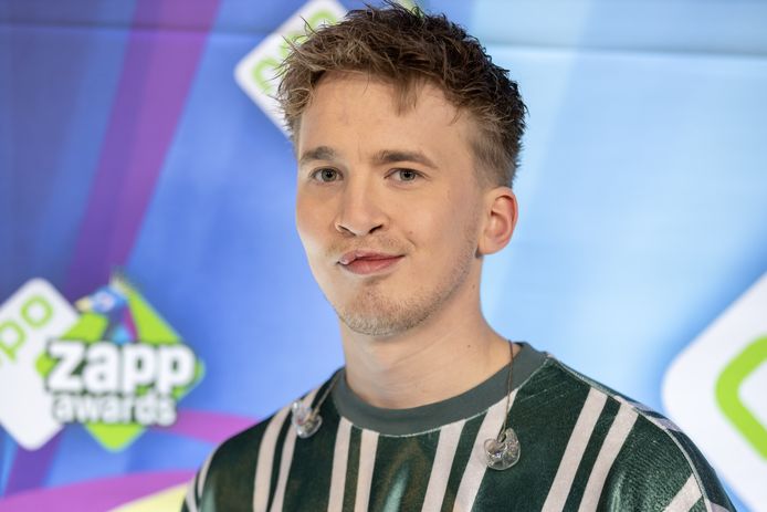 Documentaire over rapper Snelle komt 16 april uit op Netflix | Muziek ...