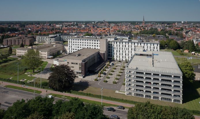 AZ Turnhout werft nieuwe medewerkers aan via eerste jobcafé | Turnhout ...