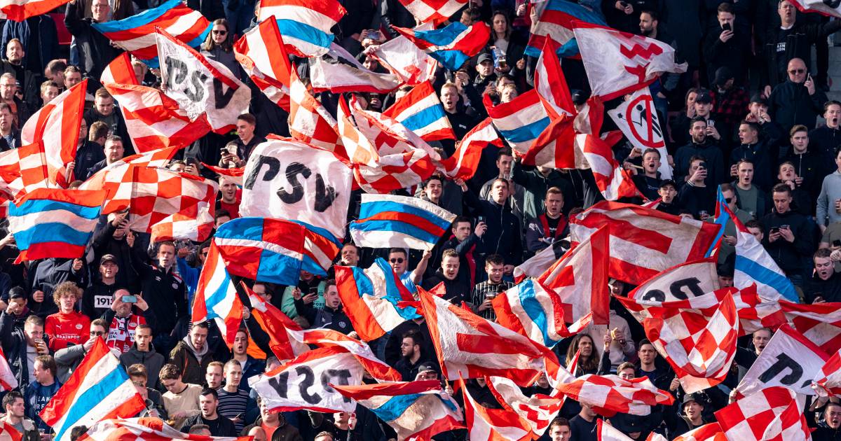 PSV verwelkomt bijna vol Philips Stadion voor duel met AC Milan, met ...