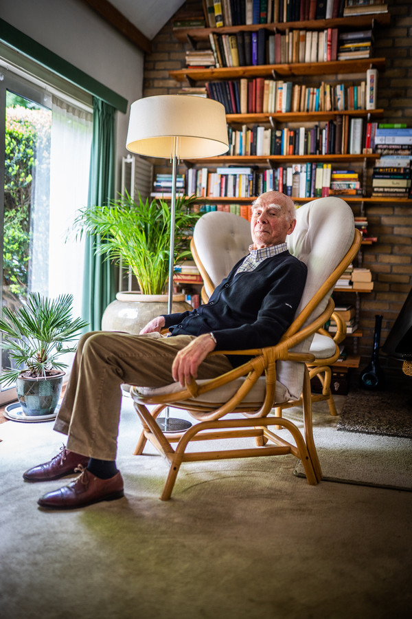 Wim wordt 87, maar peinst er niet over te stoppen met werken: ‘Soms wel ...
