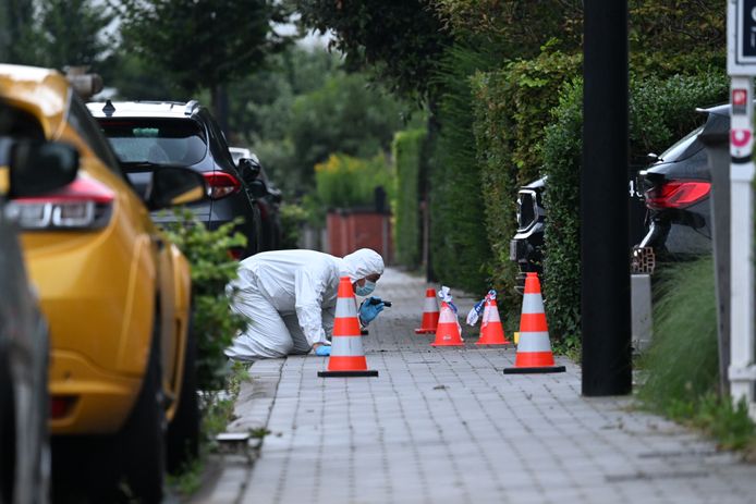 Verdachte (24) opgepakt na aanslag tegen familie van drugsbaas ‘Piwi’: springtuigen ontploffen ...