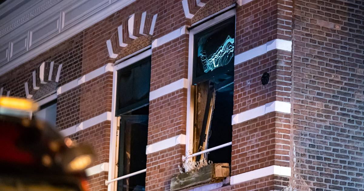 Spijkenisser (18) zou kriskras door Nederland zijn gereisd voor twaalf ...