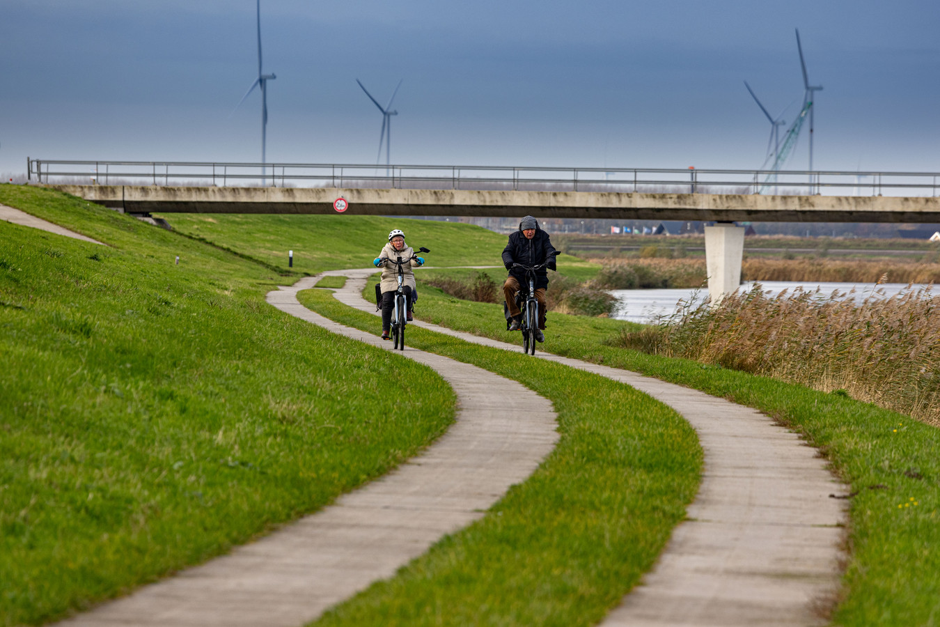 Landschapsarchitect over aanpassen karrenspoor bij Kampen: ‘Fietspad ...