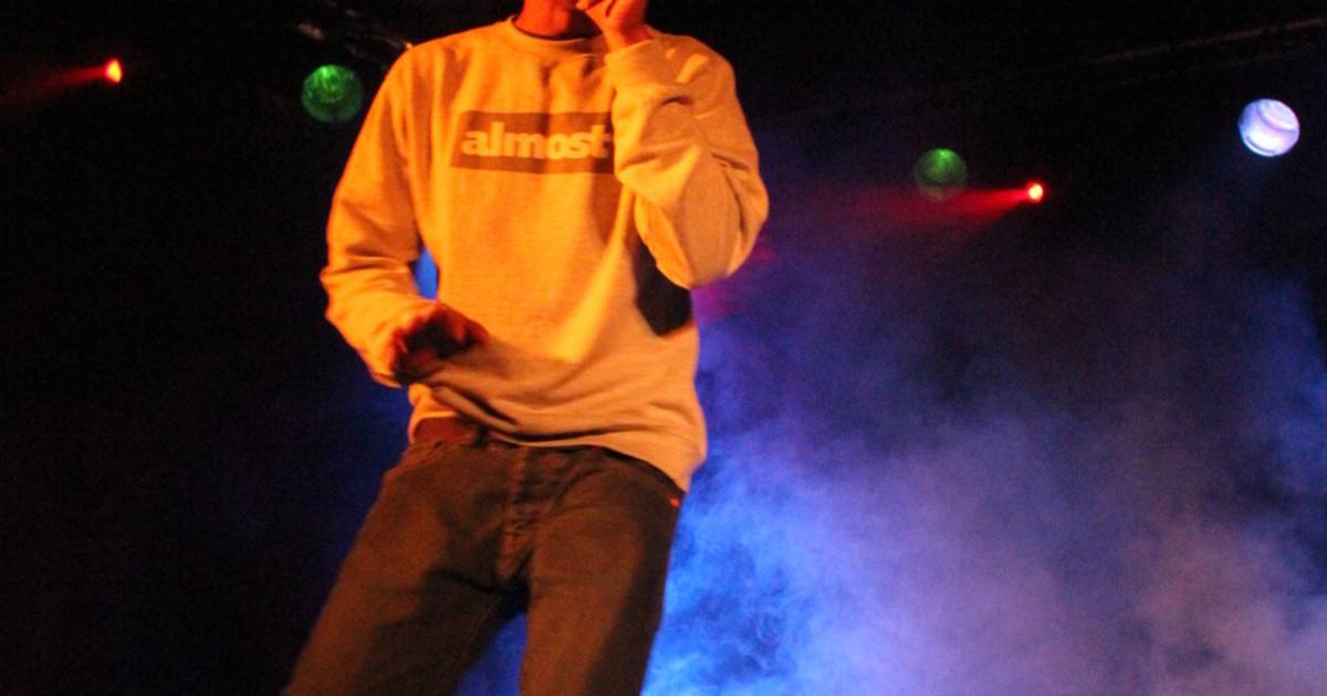 Rapper Rico komt met persoonlijk reggae-album | Muziek | AD.nl