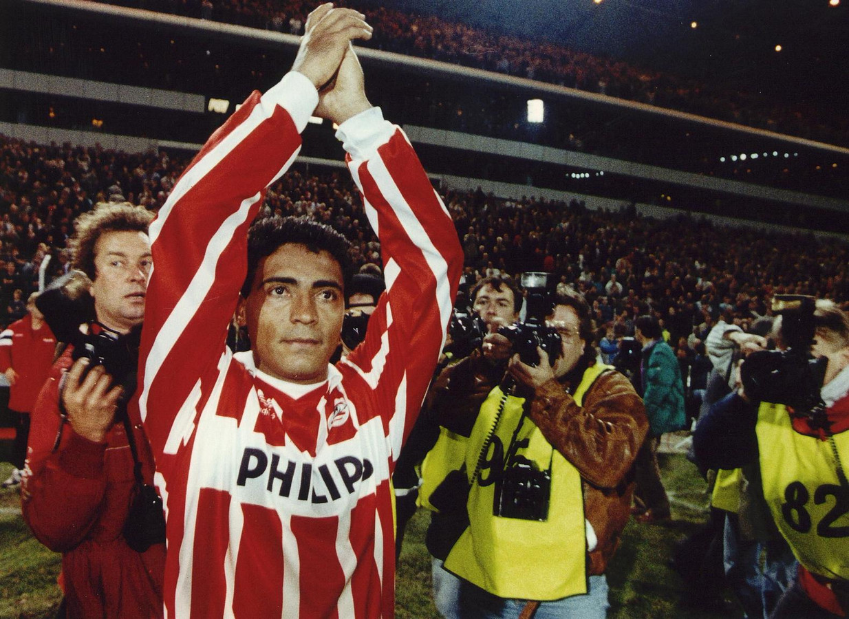 De entree van een fenomeen bij PSV: debuut van Romário dertig jaar ...