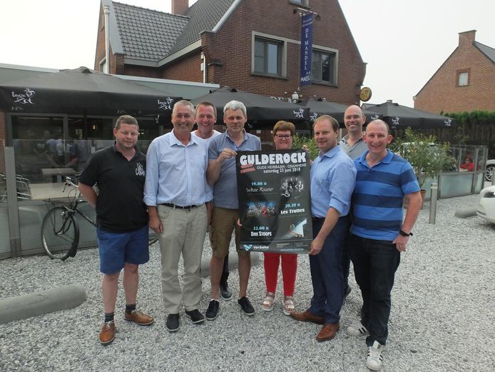 Gulderock strikt Les Truttes en Dirk Stoops | Deinze | hln.be