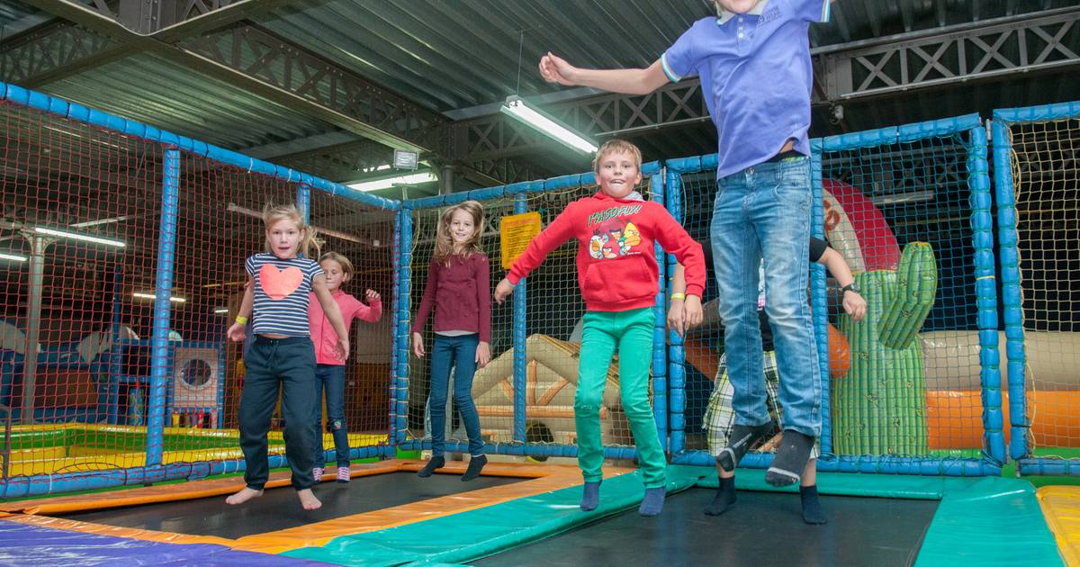 Volwassenen ook welkom in nieuwe speeltuin | Ronse | hln.be