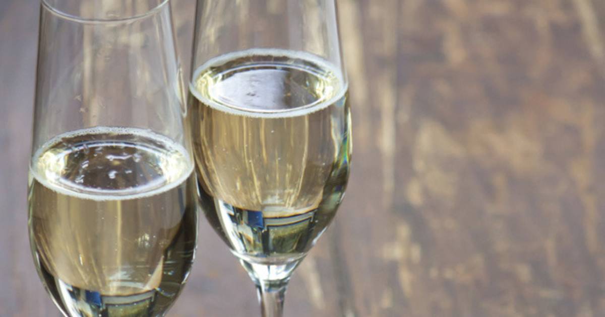 Le gardien de prison livrait du champagne aux détenus | Insolite | 7sur7.be