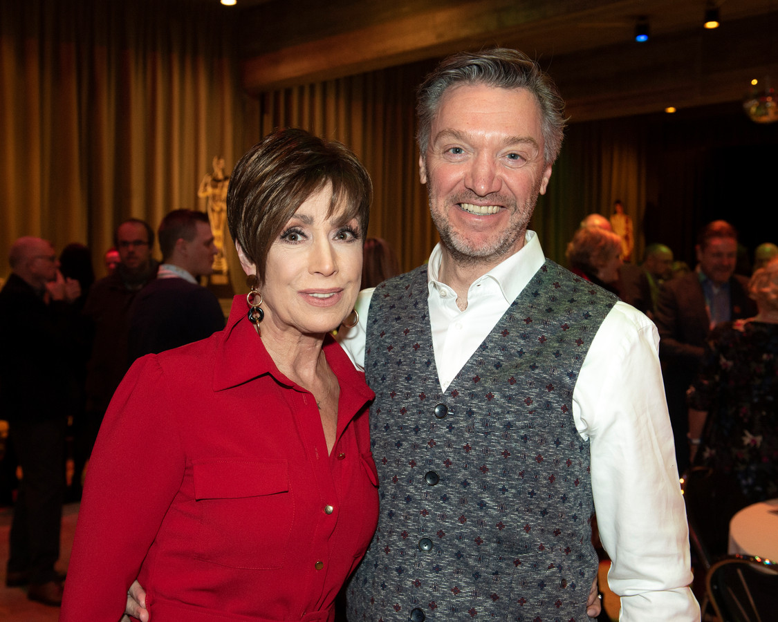 IN BEELD. Katja Retsin en Anne De Baetzelier stralen op première ...