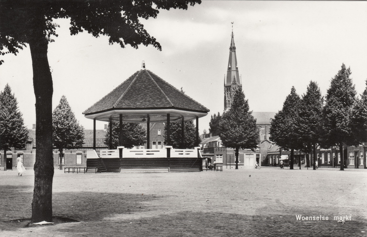 Oud-Woensel komt tot leven in vierde boek van Ben Damen over ...