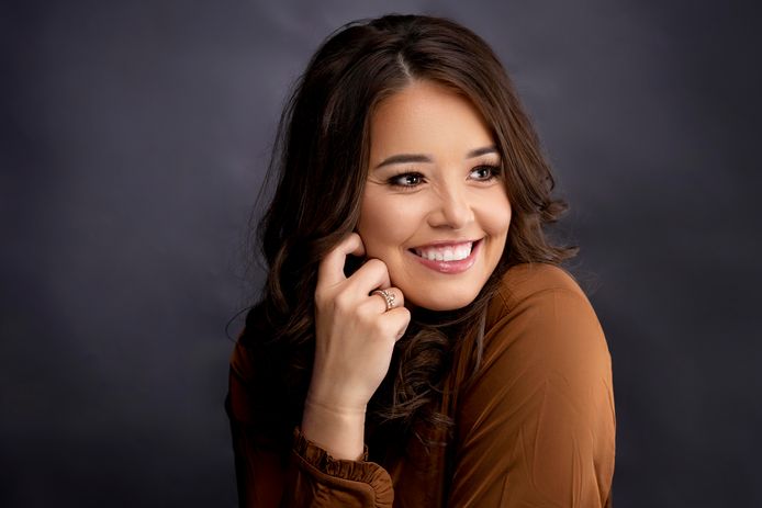 Lissa Lewis brengt eerbetoon overleden Yasmine en zieke Rob de Nijs ...