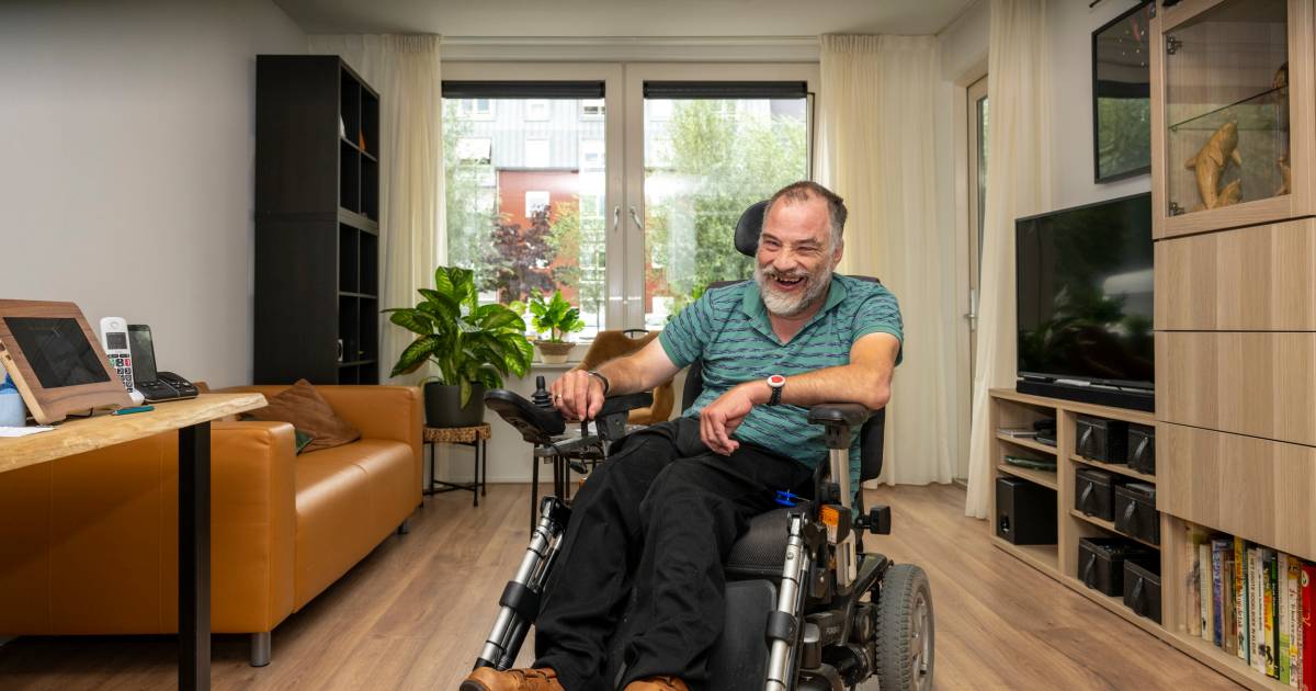 Xander (61) is na jaren ellende eindelijk gelukkig op zijn nieuwe stek ...