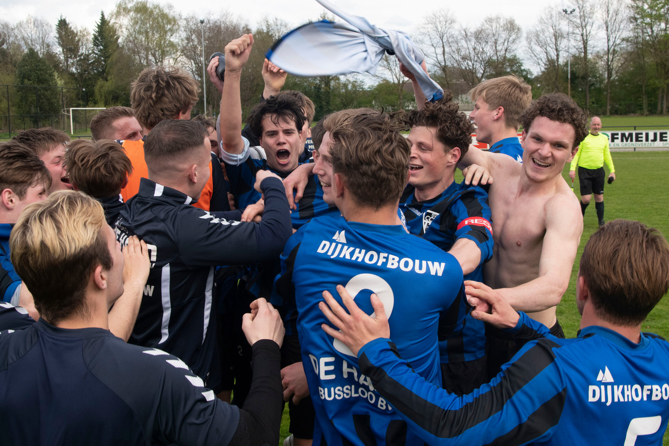 Heeten en CCW ‘16 pakken de titel, Voorwaarts wint slechte wedstrijd en ...