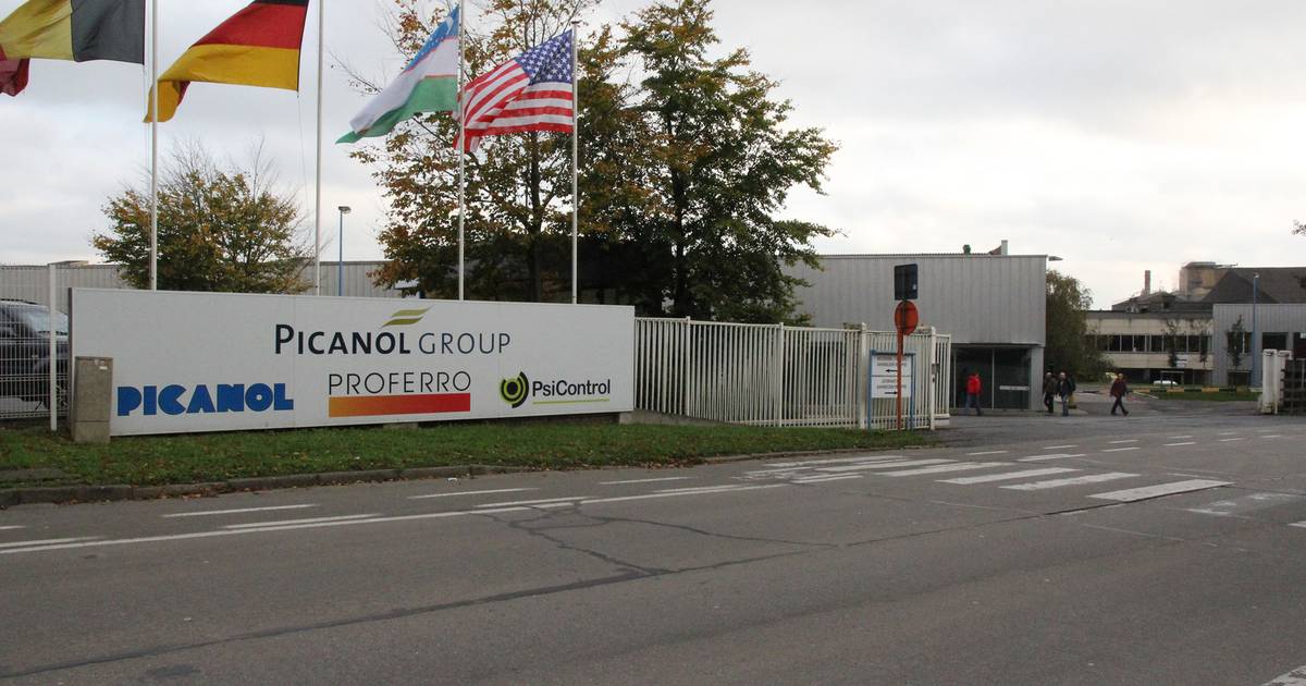 Eén op drie staakt bij Picanol | Ieper | hln.be