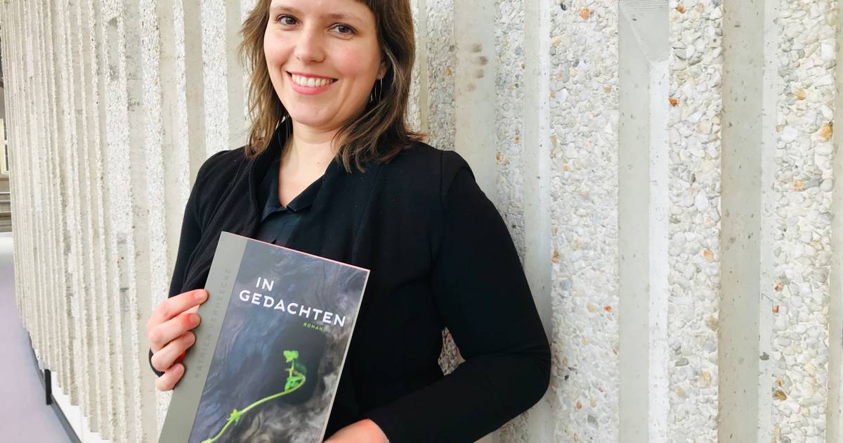 Katrien stelt haar eerste fictieboek voor in De Werf: “Verhalen zijn ...