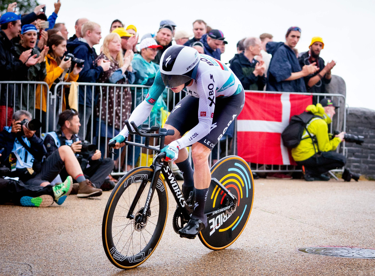 Danny van Poppel is geen sprinter meer, maar wel gelukkig: ‘Ik wilde er ...
