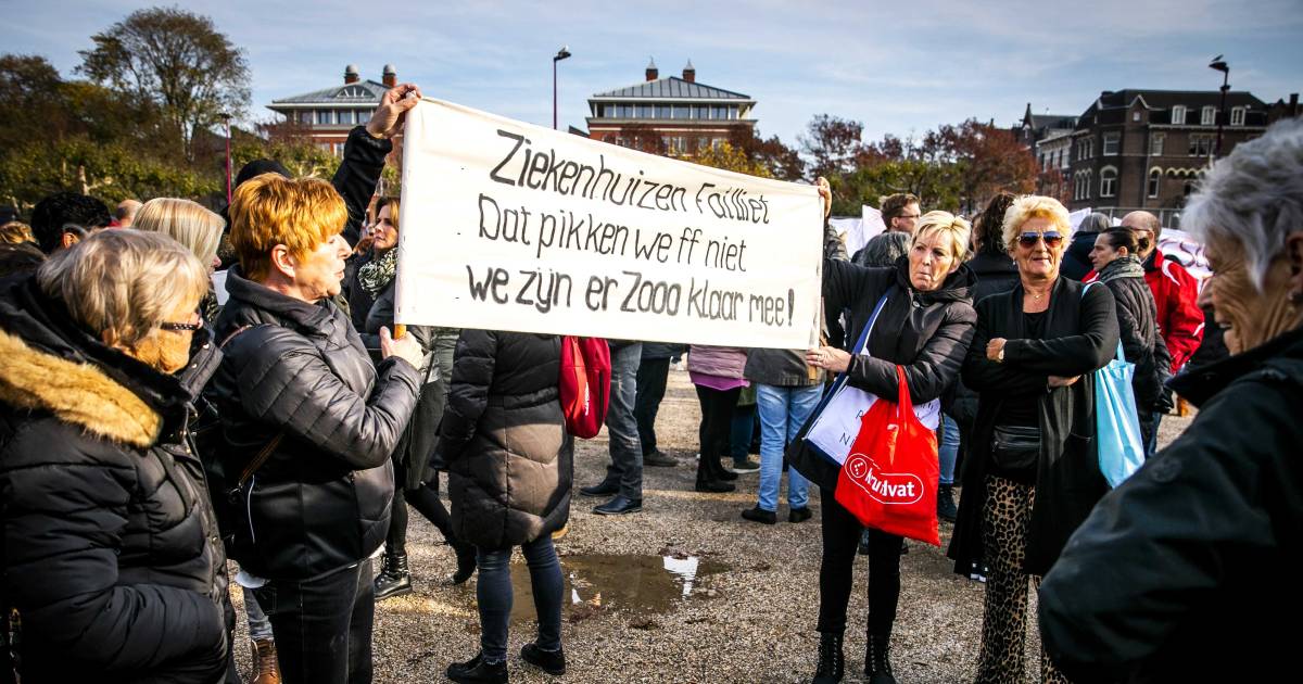 Duizend mensen bij protestactie tegen failliete ziekenhuizen ...