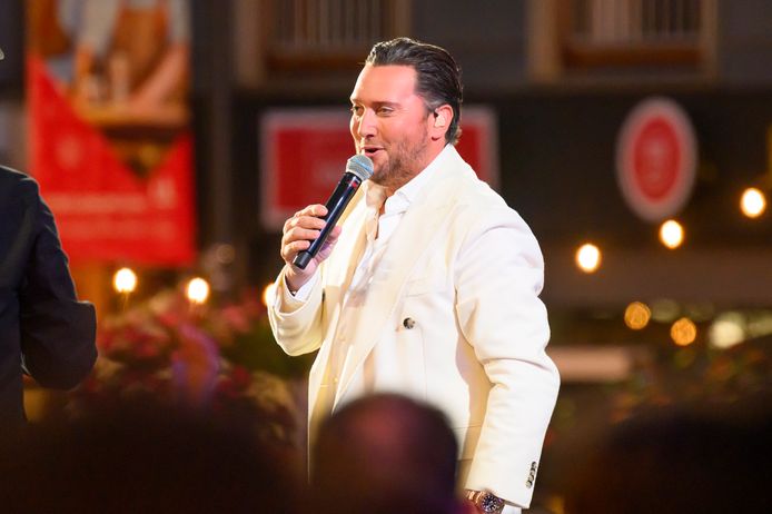 Tino Martin openhartig over drankgebruik in documentaire | Show ...