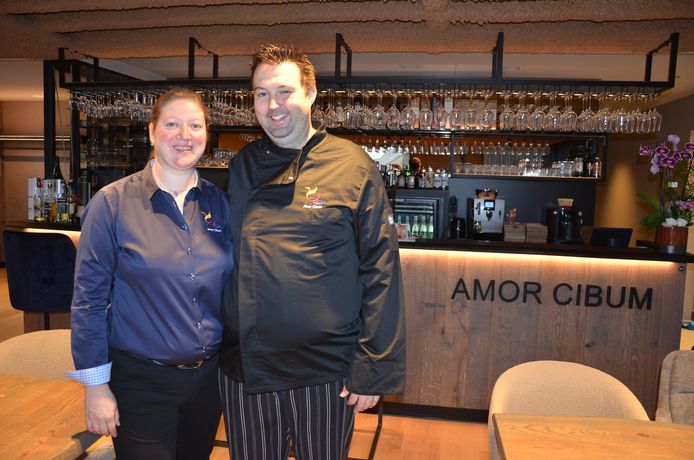 NET OPEN. Caroline en Tjorven verhuizen restaurant Amor Cibum van Lokerse Kerkstraat naar ...