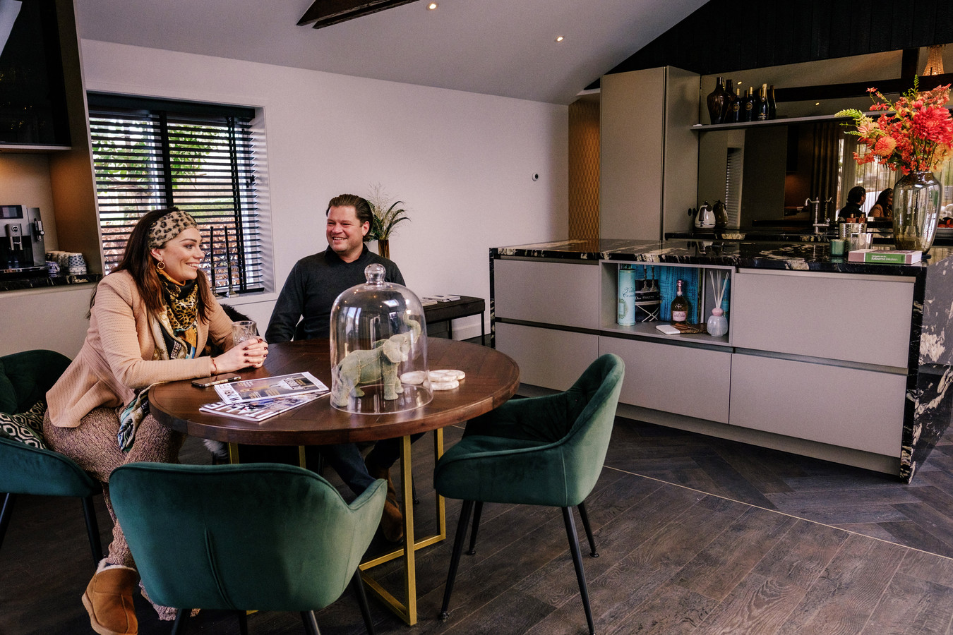 Het huis van Roy en Lineke heeft twee huisnummers: zo kun je privé en ...