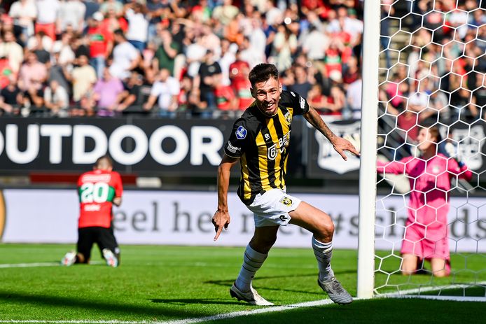 Oroz geniet door dienstplicht extra van glansrol tegen NEC: ‘Maar ik ...