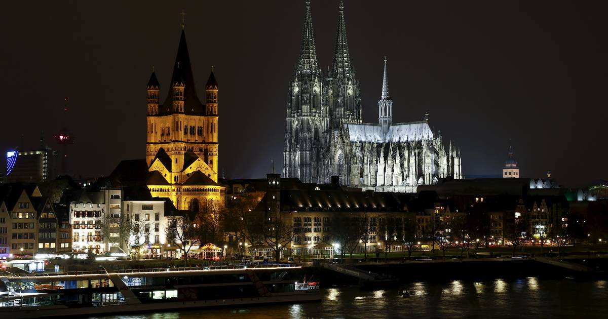 Lichten doven zaterdag opnieuw wereldwijd voor 'Earth Hour' | Milieu ...