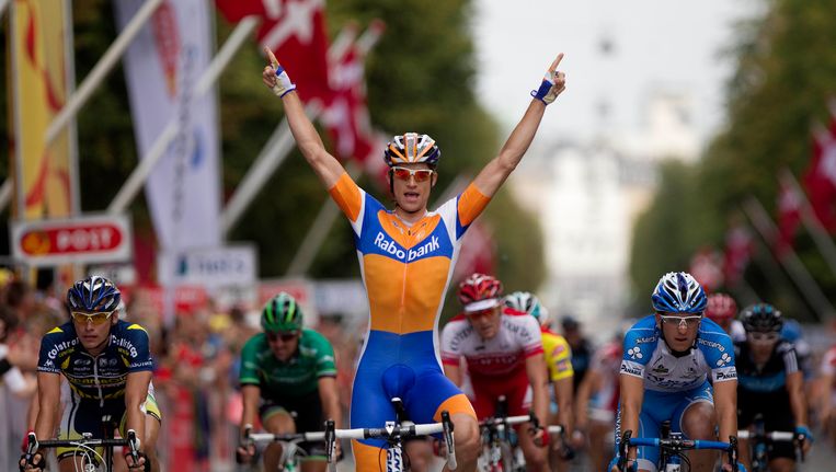 Theo Bos moet onder het mes en laat Spelen schieten | De Morgen