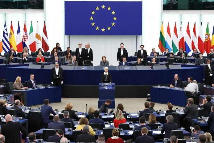 Joelia Navalnaja noemt Poetin "een monster" in Europees Parlement: “Hij is de leider van ...