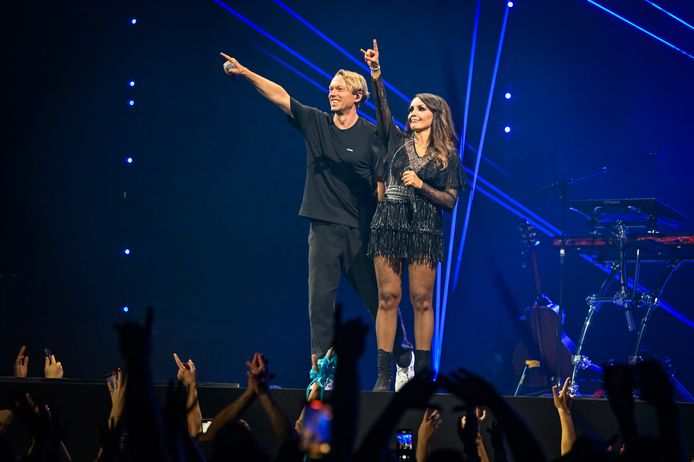 Na 4 uitverkochte concerten: Milk Inc. kondigt nog twee extra shows in ...