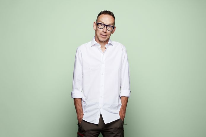 Dolf Jansen is blij met zijn lichaam: ‘Ik ben afgetraind en dan heb je ...