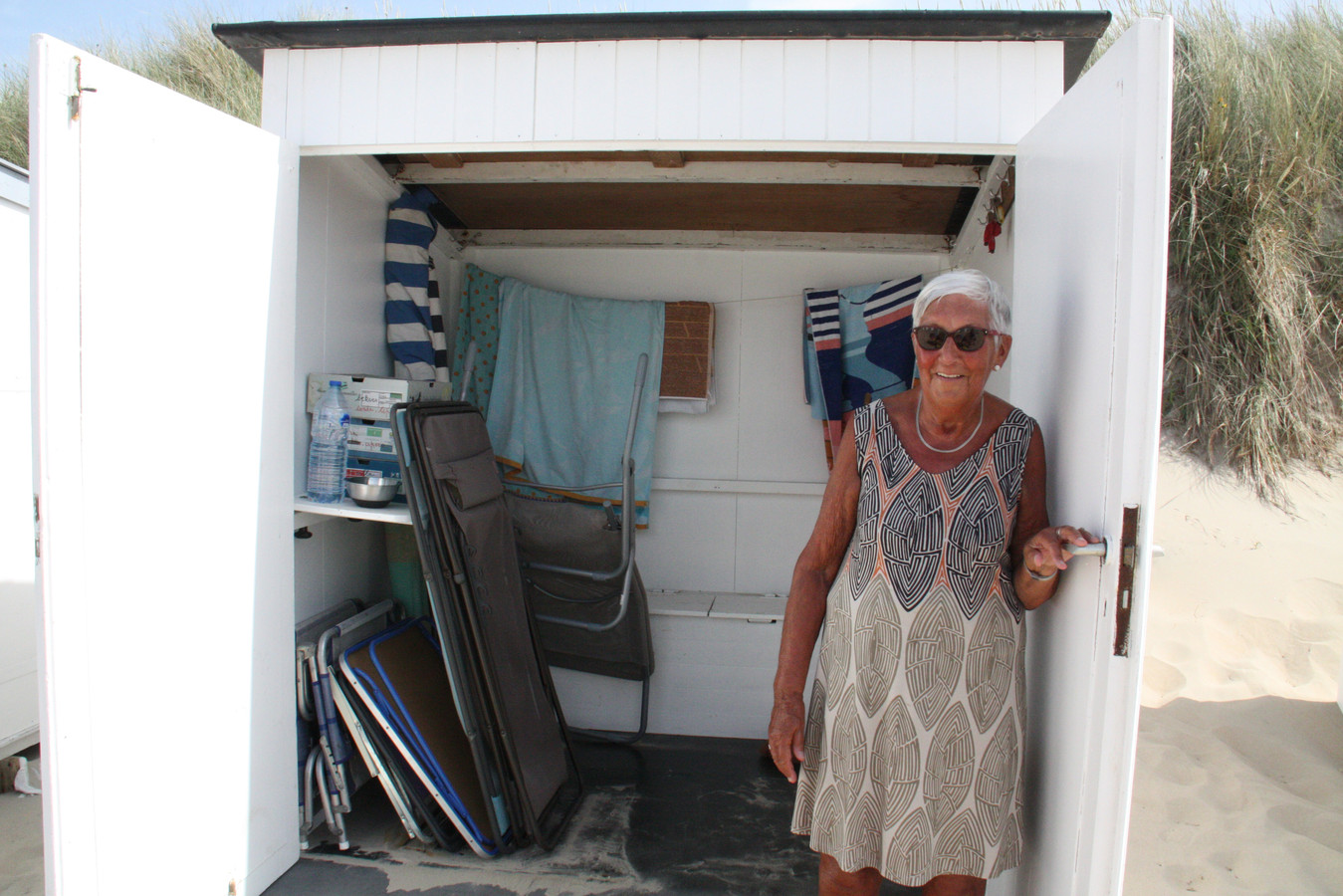 “De strandcabine, ons kleine stukje paradijs”: wij kijken mee binnen in ...