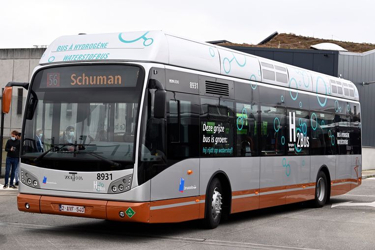 MIVB neemt eerste waterstofbus in gebruik | De Morgen