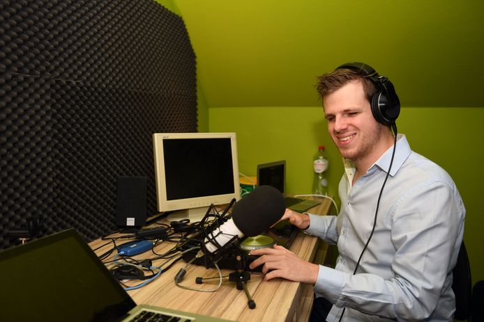 Blinde dj die ook doof wordt, moet eigenlijk stoppen met producen ...