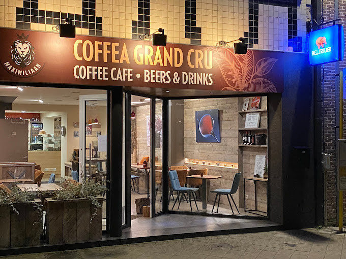 Even opwarmen tijdens het shoppen? Kom dan zeker een kijkje nemen in ...