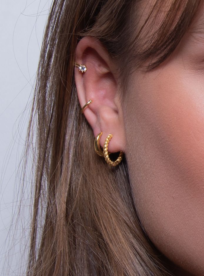 Zussen Lena (26) en Lucie (21) starten online juwelenwinkel op: “Het is ...