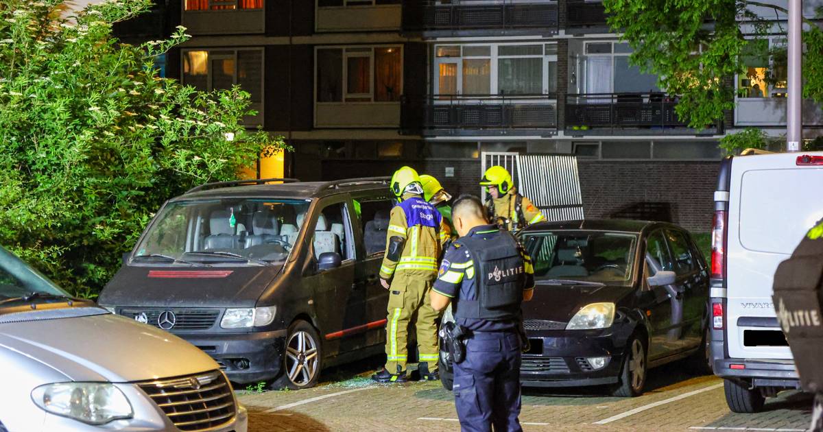 'Explosie' blijkt ingeslagen ruit te zijn in Rotterdam-Schiebroek ...