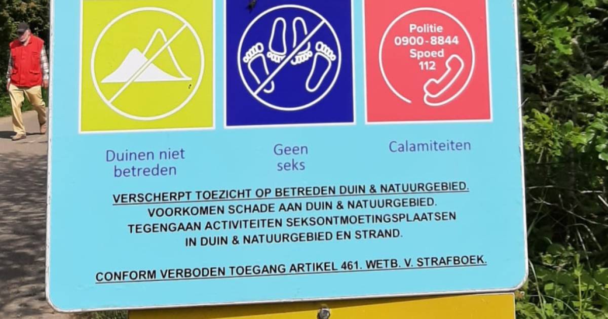 Strandtenthouder haalt seksverbod-bordjes weg: ‘Wat moet een moeder met ...