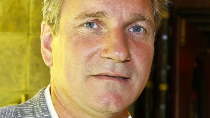 Peter Blok: Ik hoefde de gillende meisjes van Kamerling niet | Show | AD.nl