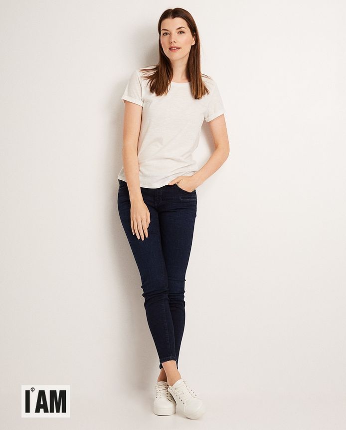 JBC maakt als eerste grote keten een collectie uit oude jeans | Mode ...