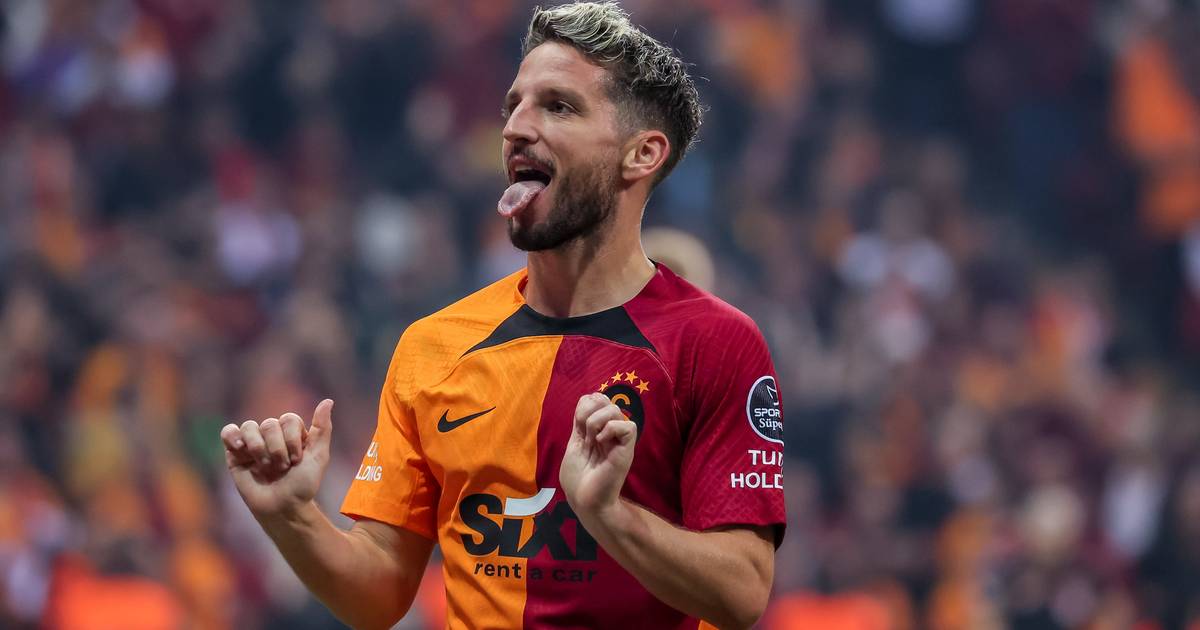 Le but de Dries Mertens lors du large succès de Galatasaray à ...