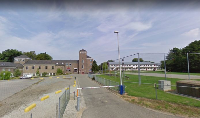 Jong meisje vecht voor haar leven na val uit raam azc Heerlen ...