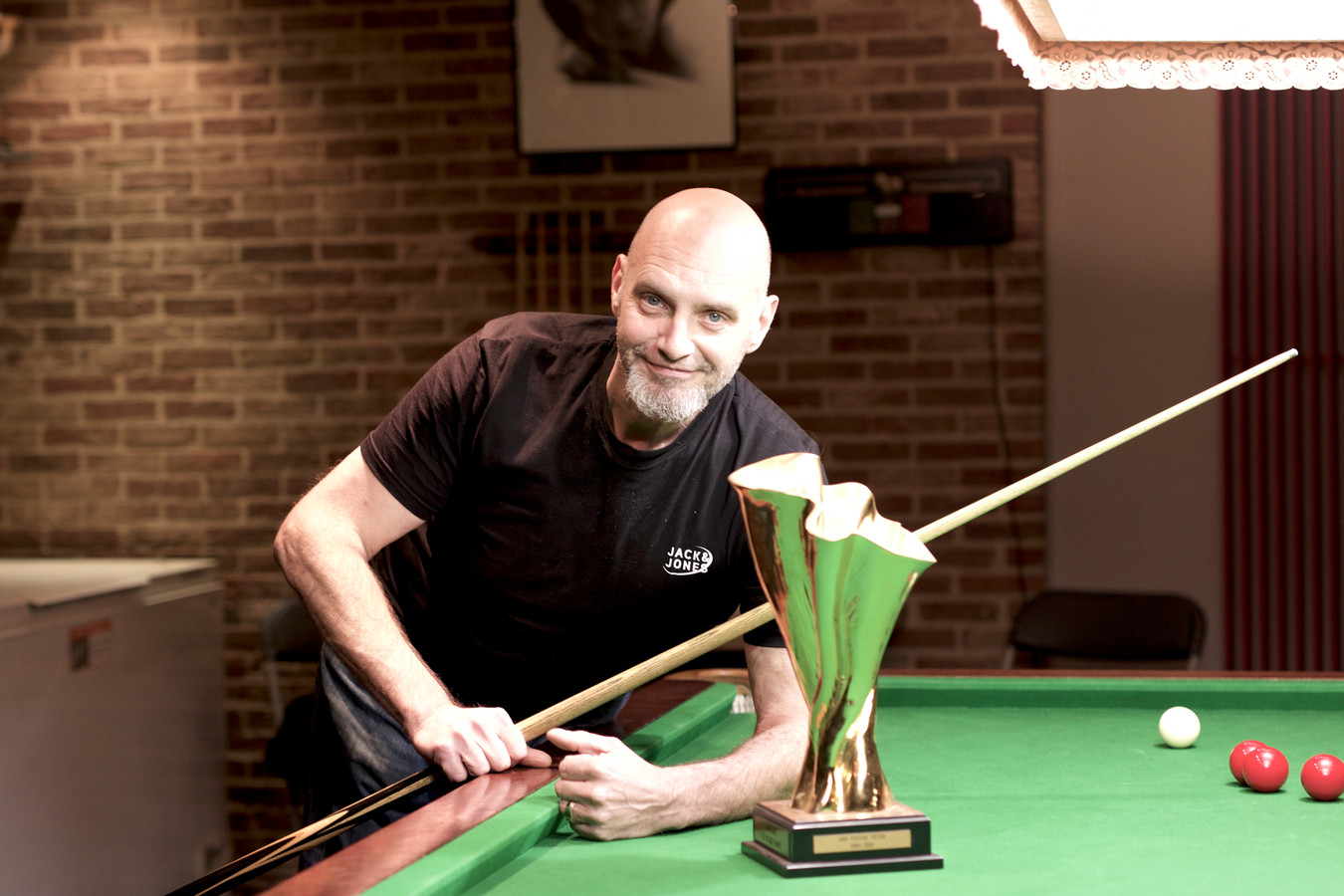 Zaakvoerders snookercafé Norbe in Ledeberg willen de fakkel doorgeven ...