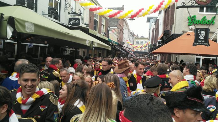 Horecazaken in Korte Putstraat donderdag voor carnaval gesloten: ‘Het ...