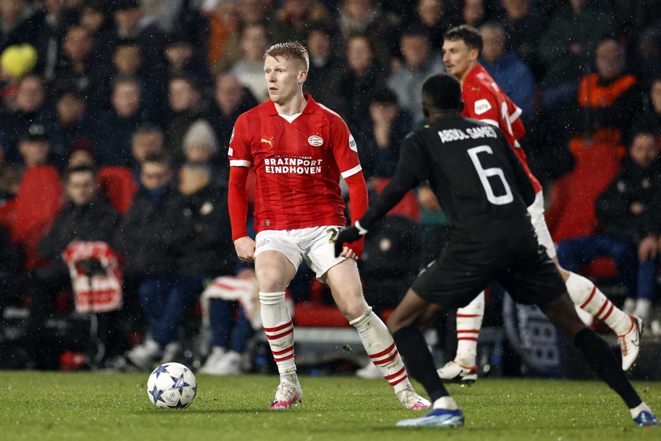Hoe Jerdy Schouten PSV ook internationaal volwassenheid in balbezit ... Hoe Jerdy Schouten PSV ook internationaal volwassenheid in balbezit ...