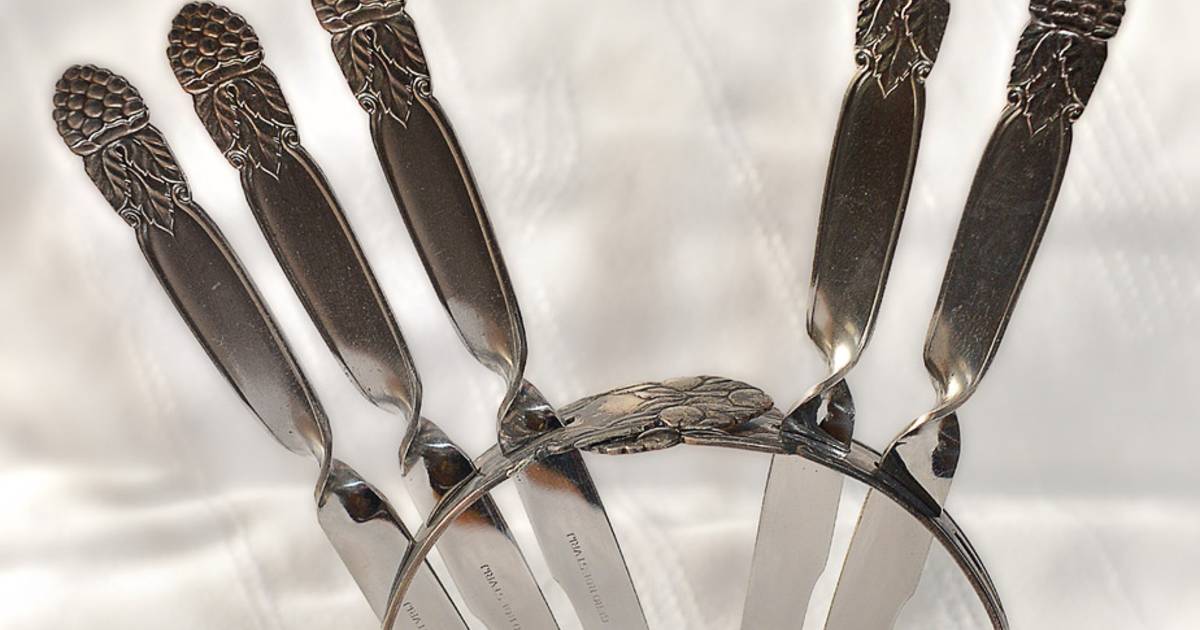 Wie heeft er nog een roestvrij mesje van Gero in de la liggen of ...