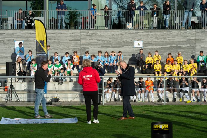 Bestuur voetbalclub TSC Oosterhout stapt op: ‘Geen idee waarom de ...