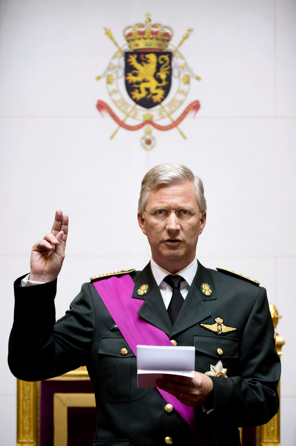 10 jaar op de troon, maar ‘tinnen jubileum’ van koning Filip wordt een ...